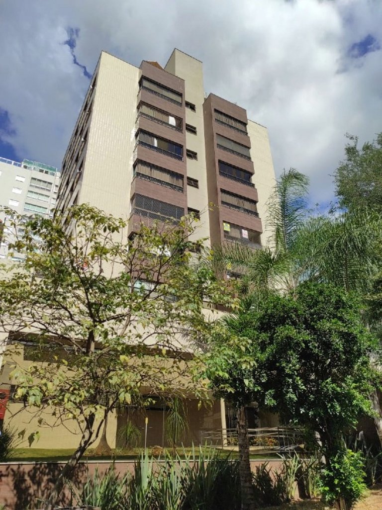 Condomínio Edificio Ayres da Matta Machado - Rua Professor Magalhães Drumond, 157, Santo Antônio