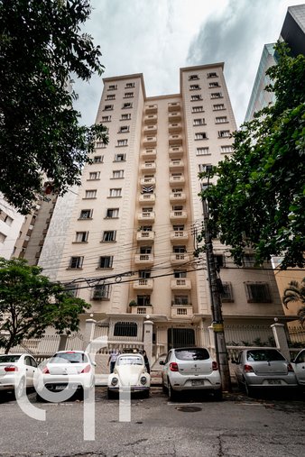 Condomínio Edificio Monalisa - Rua Bernardo Guimarães, 202, Funcionários