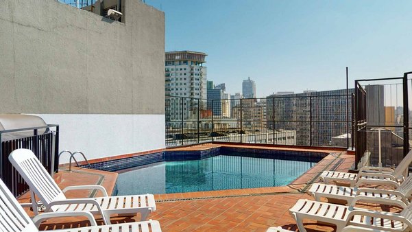 Condomínio Edificio Center Tower - Rua Santo Amaro, 300, República