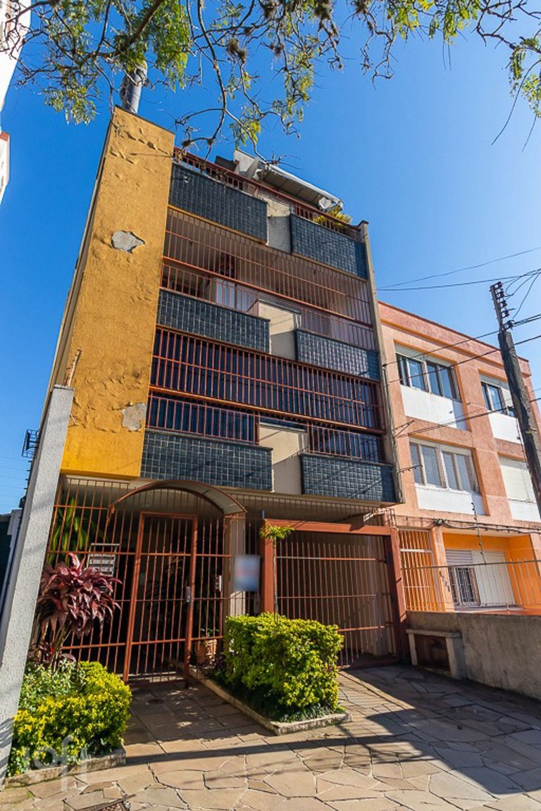 Condomínio Edifício Capri - Rua Barão do Amazonas, 1731, Partenon