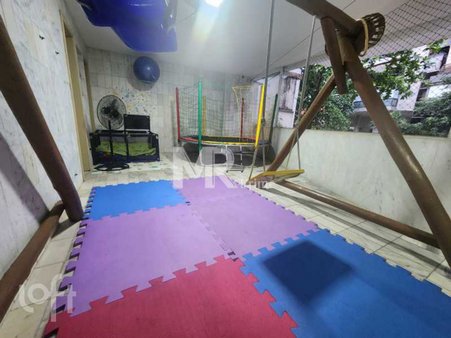 Condomínio Edificio Rejane - Rua Vinícius de Moraes, 271, Ipanema