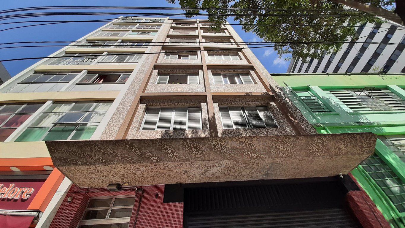 Condomínio Edificio Aurora - Rua General Jardim, 379, Bela Vista